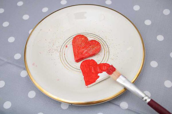 Herzmagnete zum Muttertag: Mit Liebe selbstgemacht